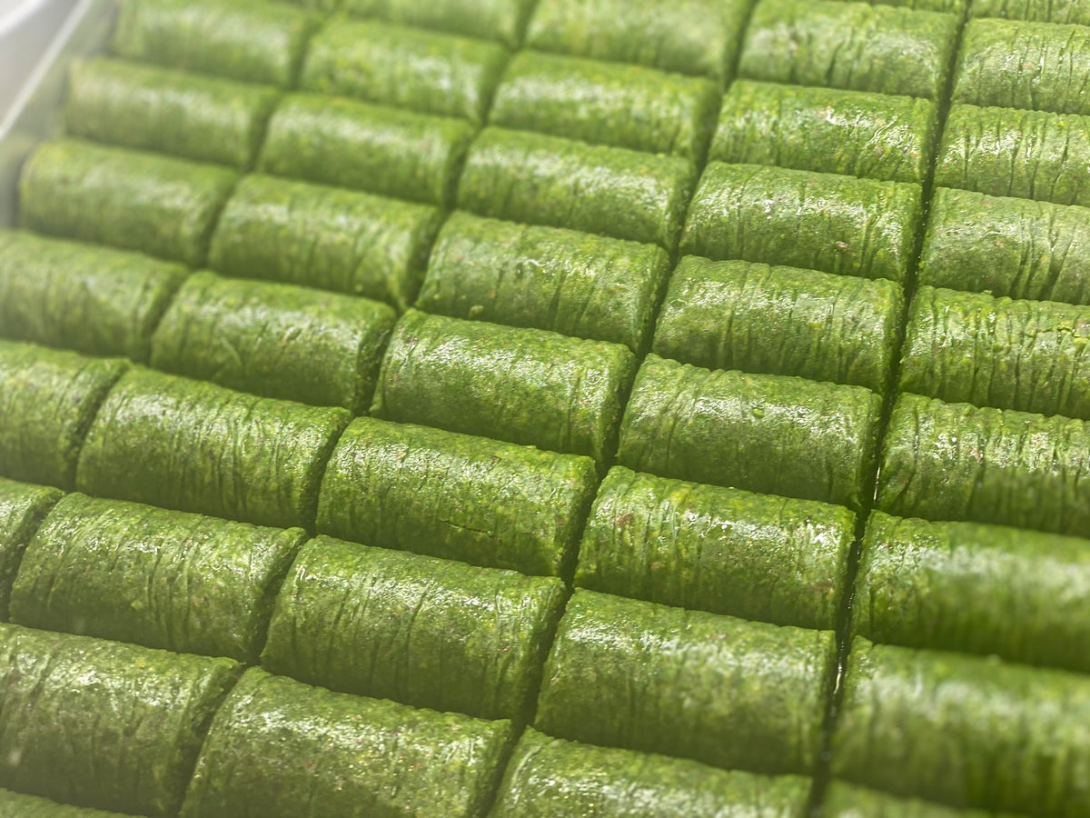 Handmade Premium Pistachio Roll – Gaziantepsweets