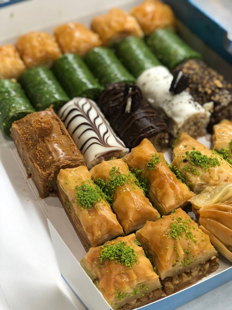 Gift Mixed Box Premium Baklava – Gaziantepsweets